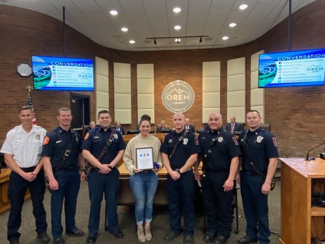Everyday Hero: Orem woman receives award after apartment fire rescues ...